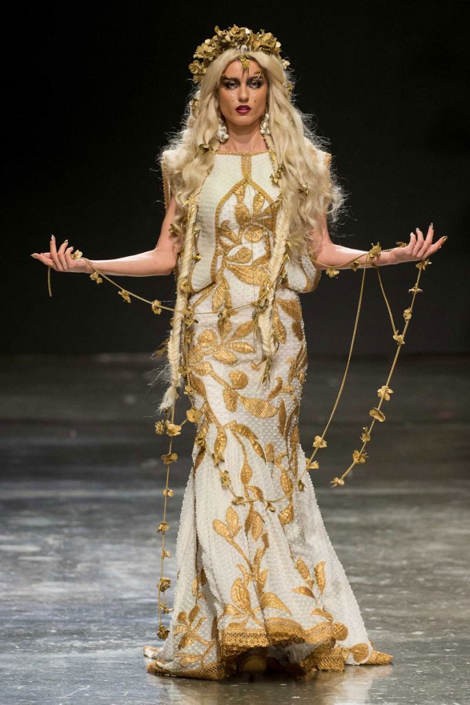 Zareena | Collections